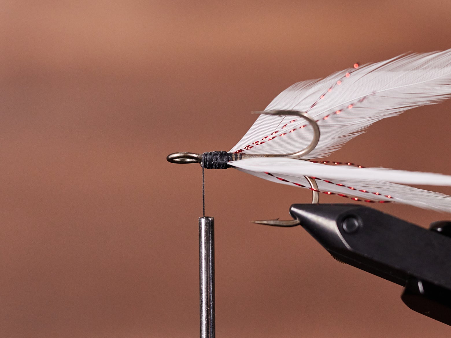 How-To Tie Feathered Treble For Bass Fishing | Tackle Warehouse