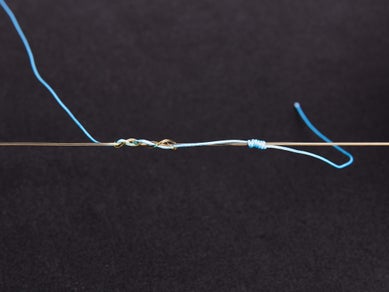 How-To Tie a Double Uni Knot